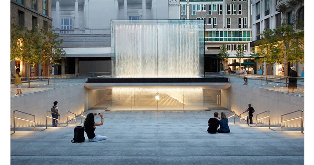 Apple Opening Milan Piazza Liberty Store July 26th