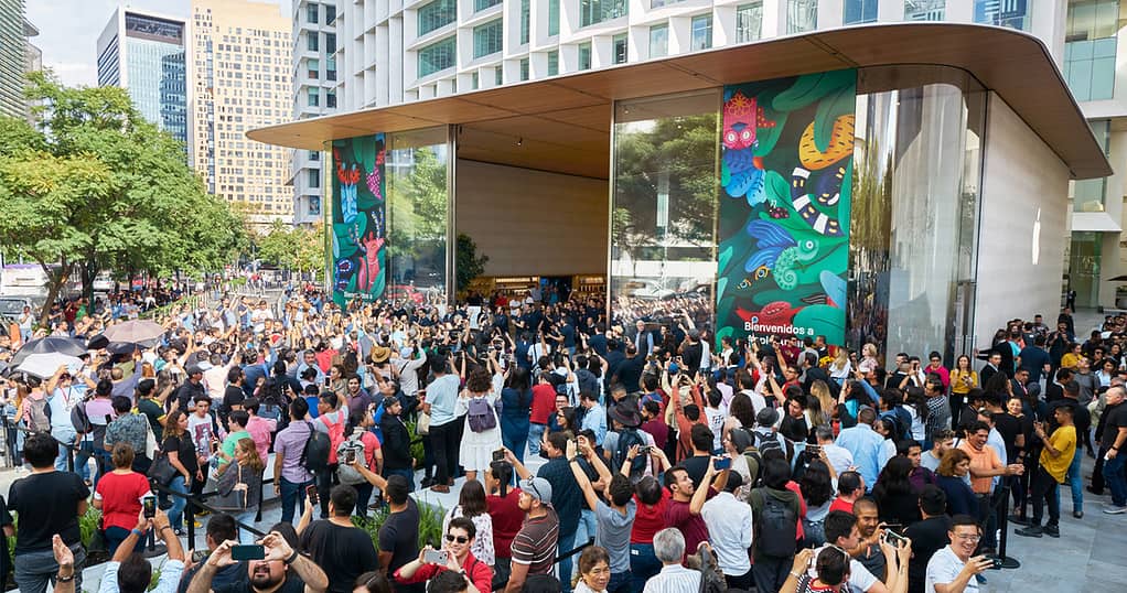 Apple Store Antara in Mexico City Opens - 3uTools