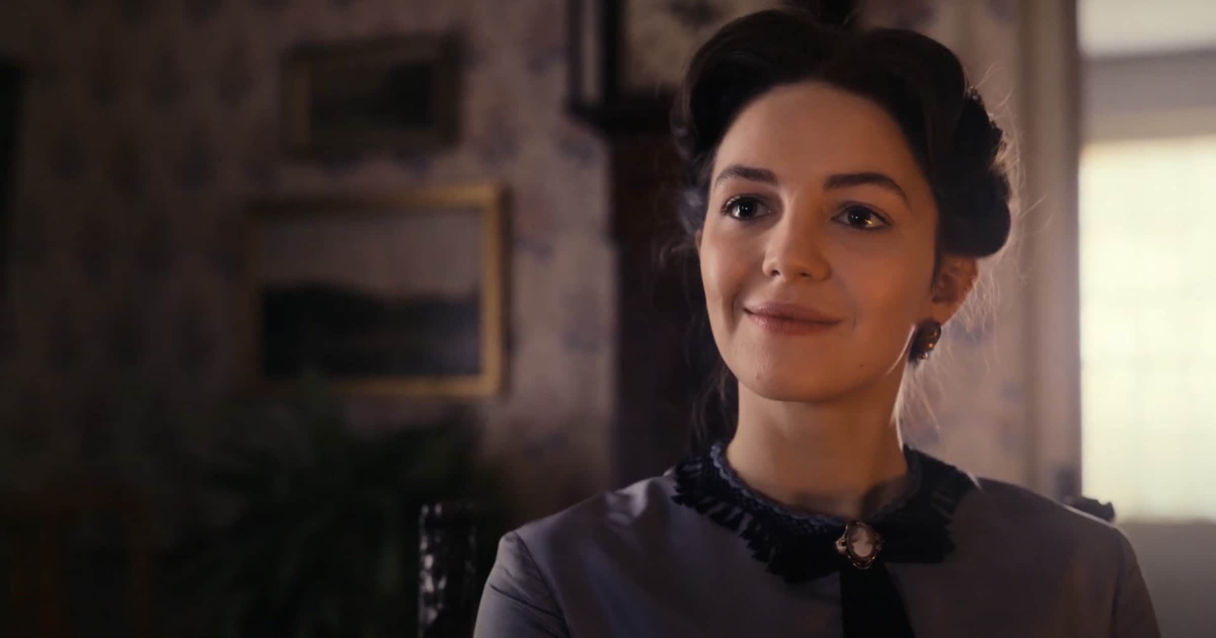 Apple Shares First Look Featurette of ‘Dickinson’ Season 2 - The Mac ...