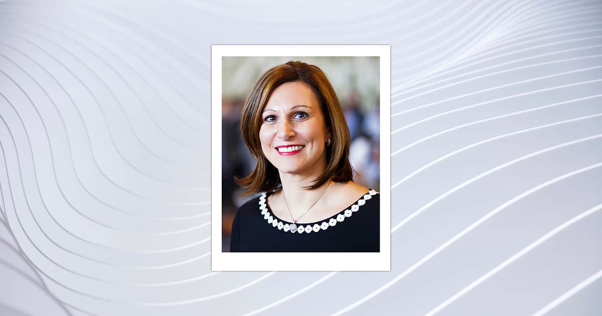 Apple Hires Stella Low From Cisco for Corporate Communications