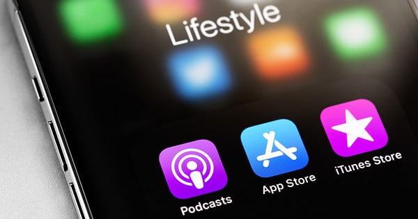 How to Drag and Drop Apps in iOS 15