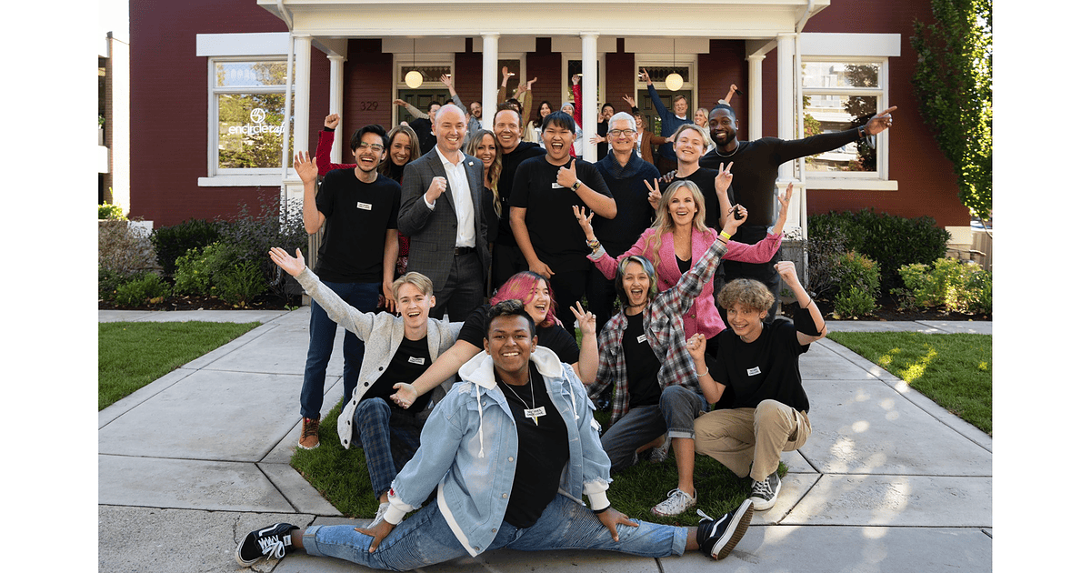 Tim Cook Shows Support as LGBTQ+ Resource Center Encircle Opens Cafe ...