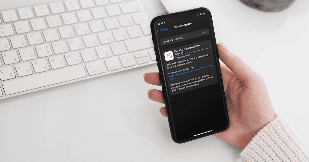 Apple Releases iOS and iPadOS 15.2 Beta
