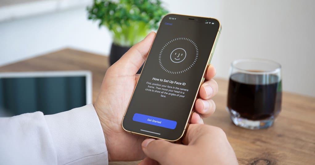 iPhone 15 Pro Rumor Says that Face ID Will Be Hidden Under Panel ...