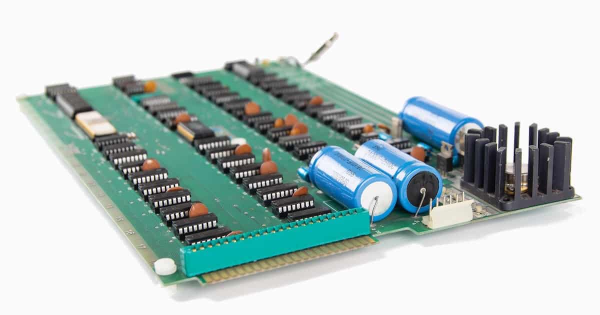 Apple-1 'Byte Shop' Model Goes for $375,000 at Thursday Auction