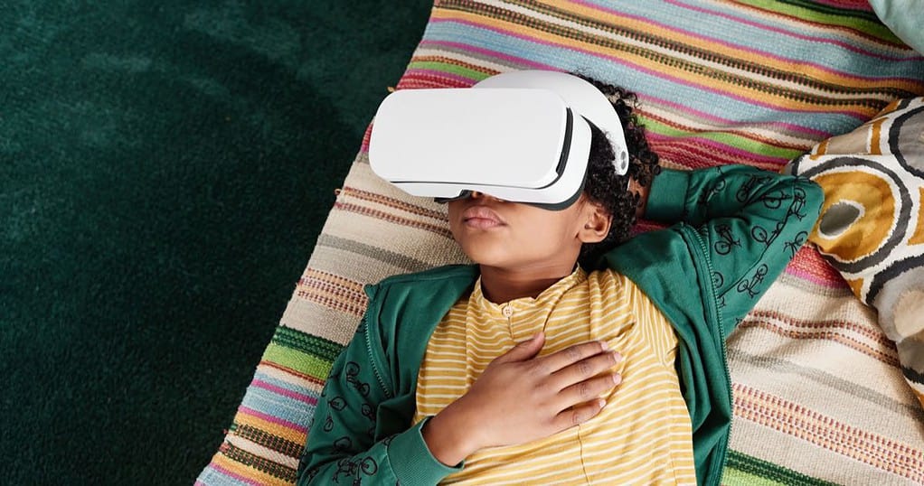 LG Display Looking to Supply Apple MicroOLED Panels for Mixed Reality ...