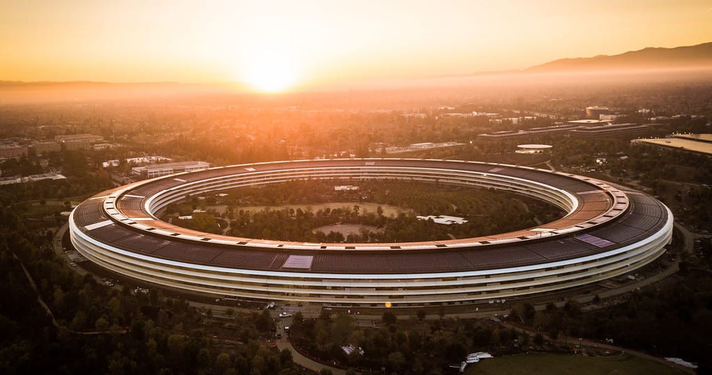 Apple Pauses Hiring for Jobs Outside of Research and Development ...