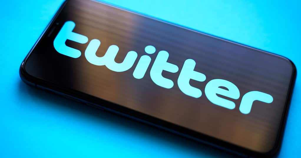 Apple's Advertising Partner Recommends Stopping Twitter Ad Campaigns