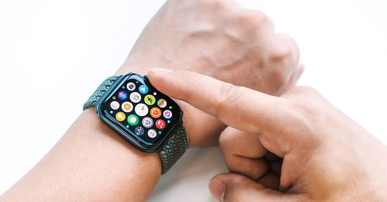 How to Make Calls from Your Apple Watch