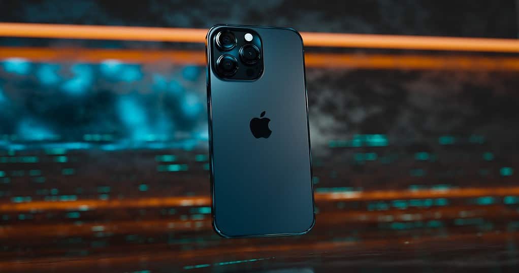 Grayscale Your iPhone: Why and How to Use It