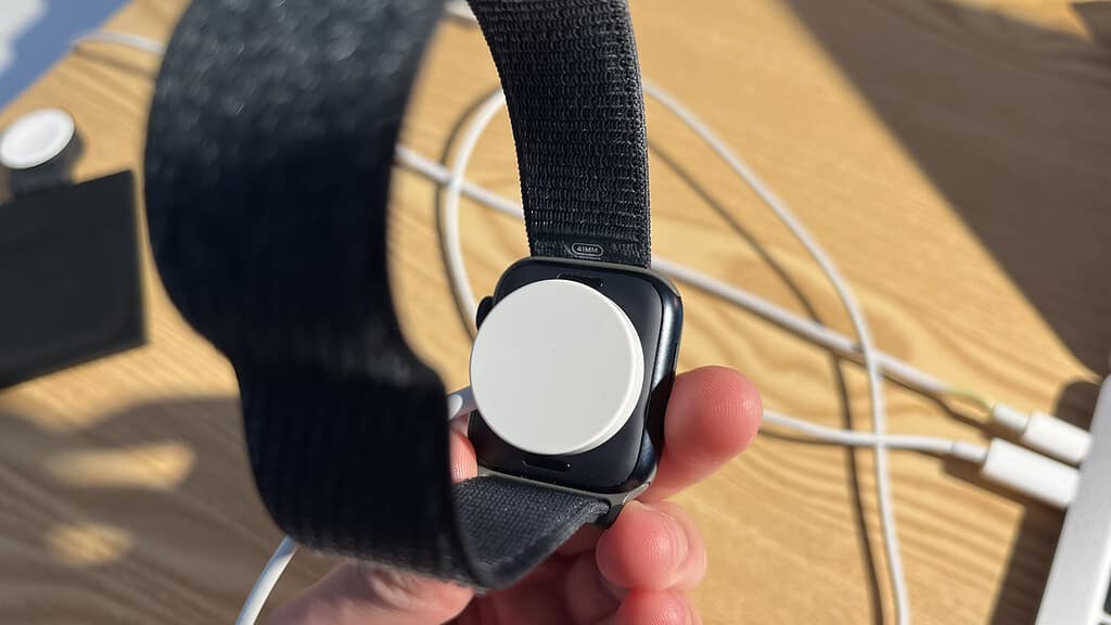 How To Stop the Charging Cable Symbol From Showing on Apple Watch - The ...