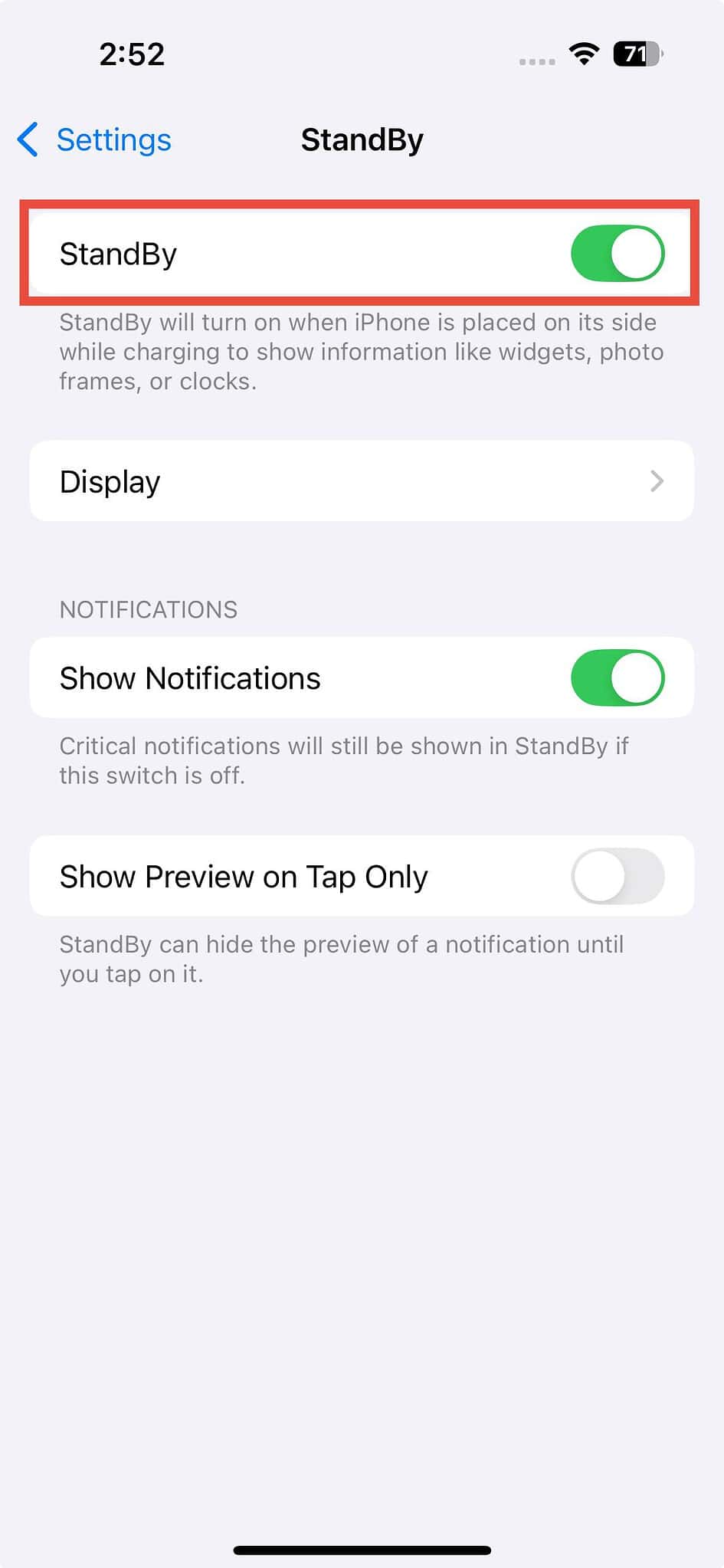 How to Display an Analog Clock on Your iPhone Lock Screen