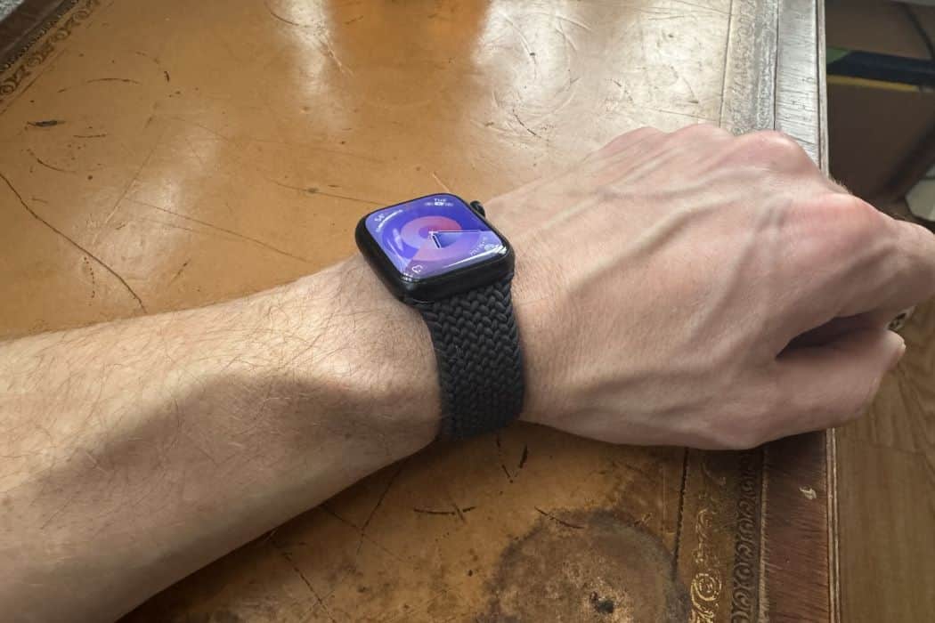 Apple Watch Braided Solo Loop: How Long Does It Last? - The Mac Observer