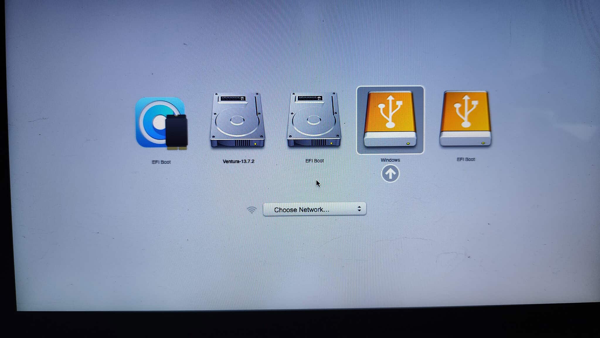 Can I Install Windows 11 24H2 on a MacBook Without TPM? How To Do It ...