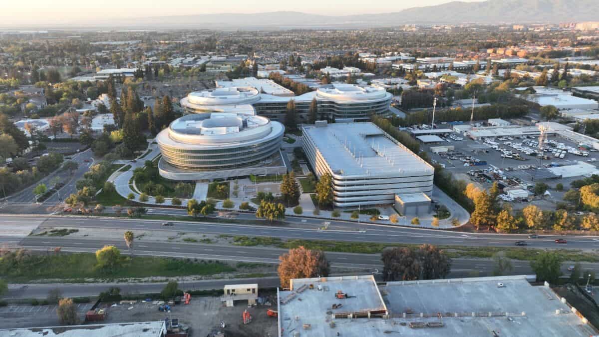 Apple Acquires Two-Building Campus in Sunnyvale for $350 Million