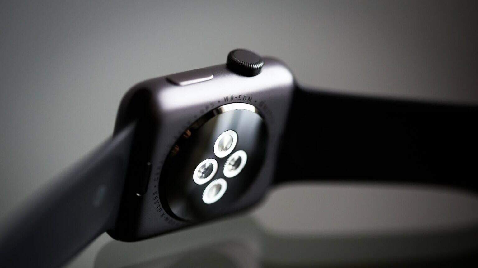 Apple Could Soon Launch NFC Watch Bands That Auto-Personalize Your Watch