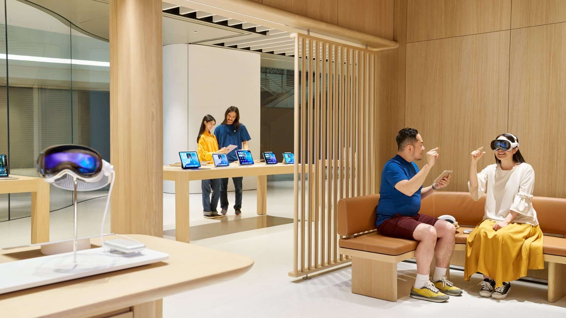 Apple Umeda Store Opens in Osaka with Focus on Accessibility and Local ...