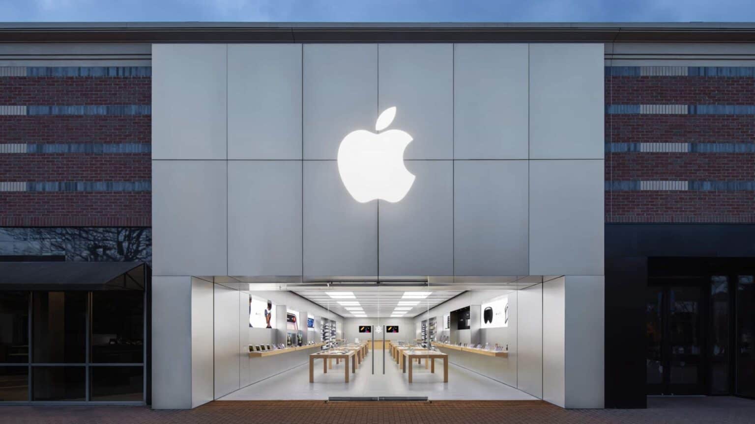 Apple to Close Two Stores Permanently This Saturday: Bristol and Parkland