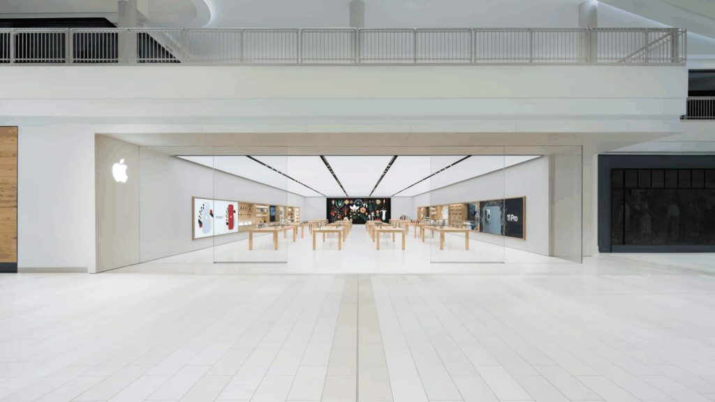 Apple’s China Manufacturing Gets 3-Month Tariff Break
