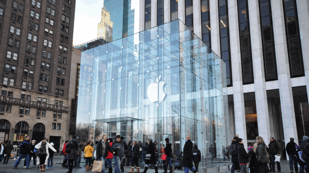 Apple Stores in New York City: Locations, Hours, and Services