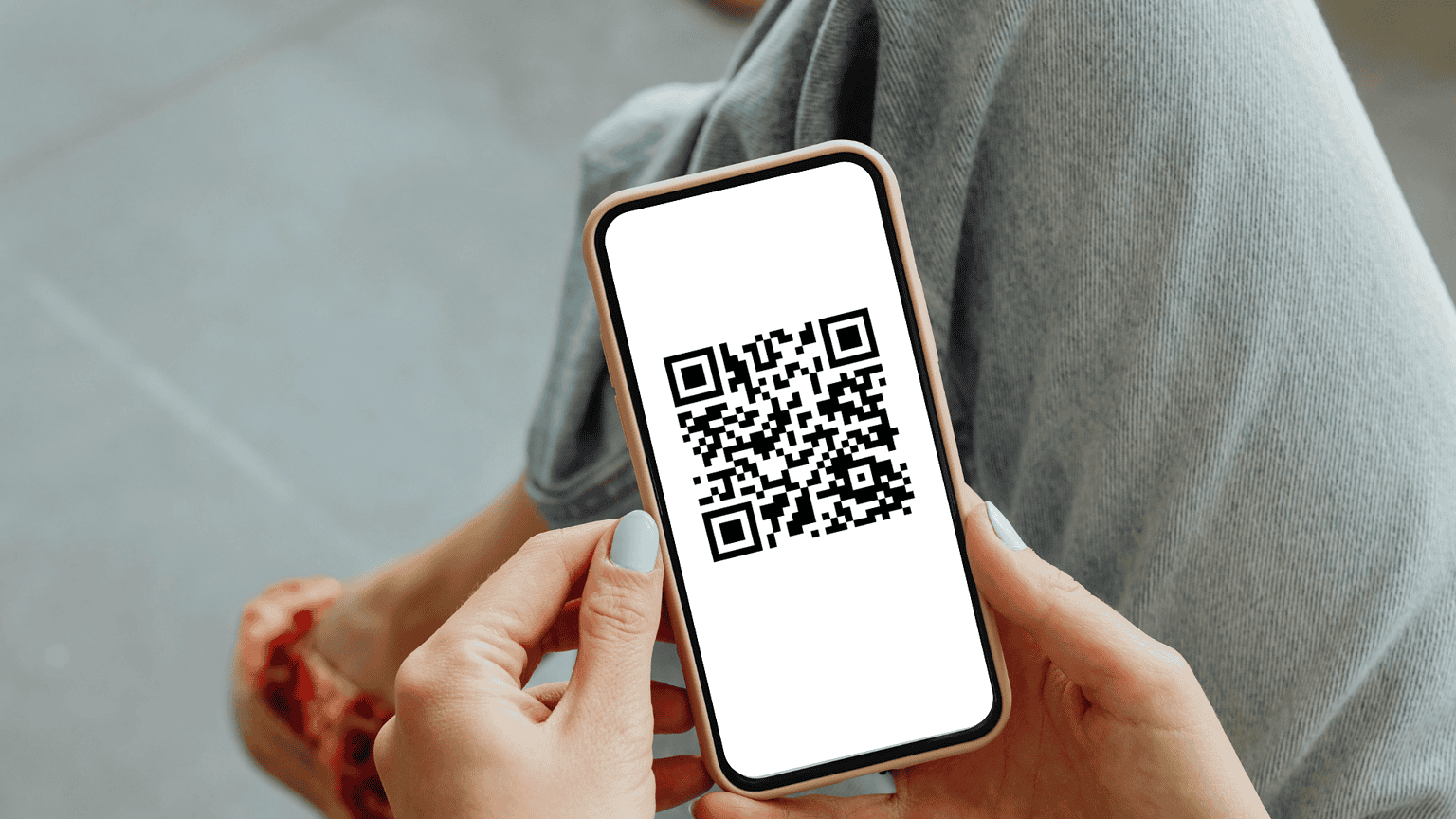 How to Scan QR Codes from Text Messages or Emails on iPhone