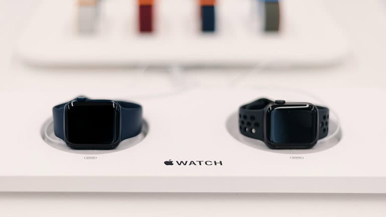 How to Identify & Tell Your Apple Watch Series (Check Full List)