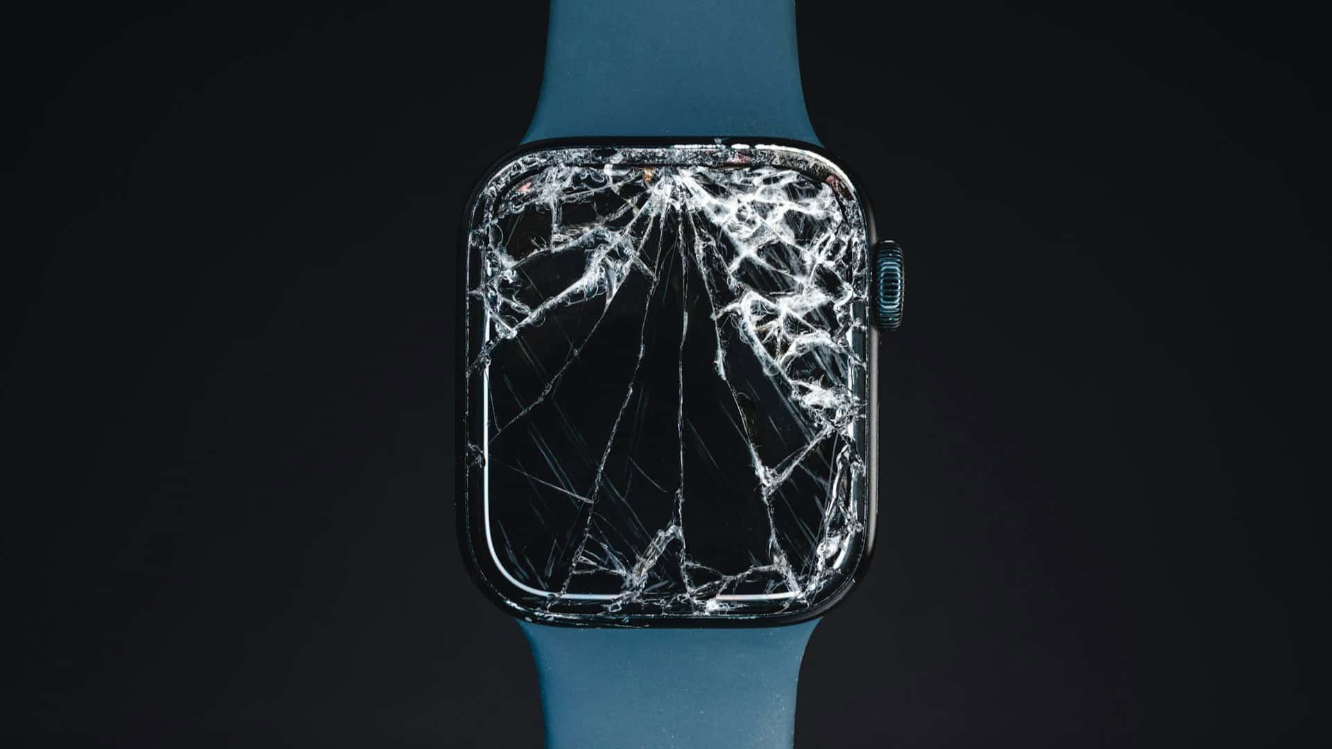 Apple Watch Screen Repair Cost Guide: What You’ll Pay in 2025