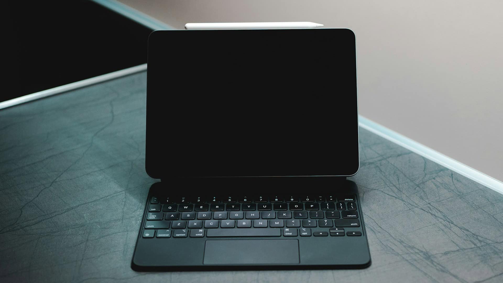 How to Use Apple Pencil: Tips, Setup & Features