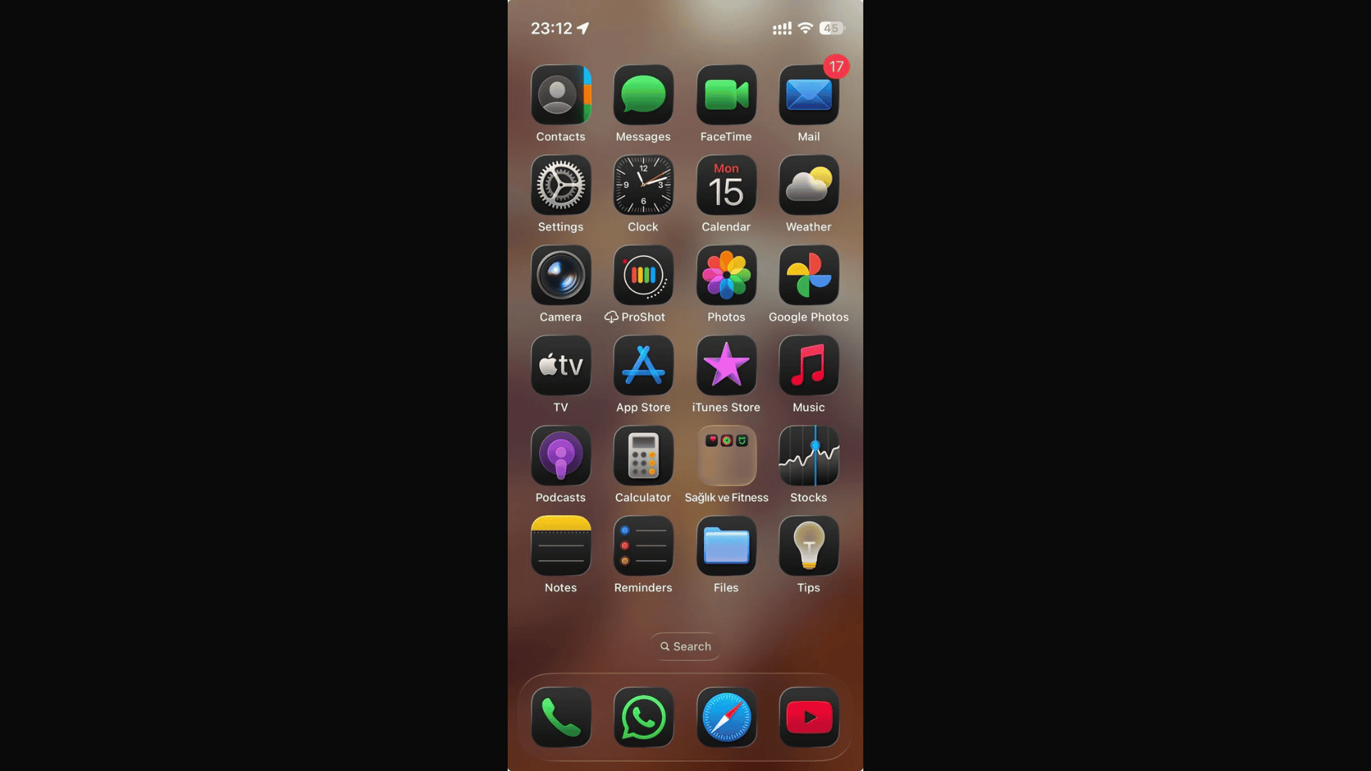 iOS 26 Dark Mode Update Sparks User Complaints Over ‘Tilted’ Icons