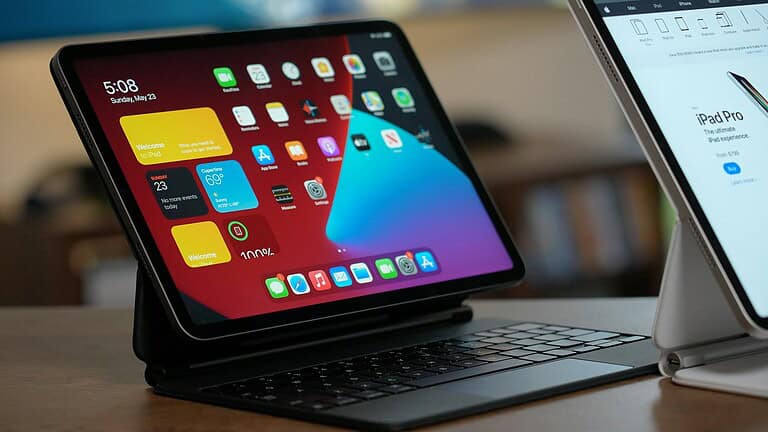 How to Turn On iPad Pro: Step-by-Step Guide for Beginners