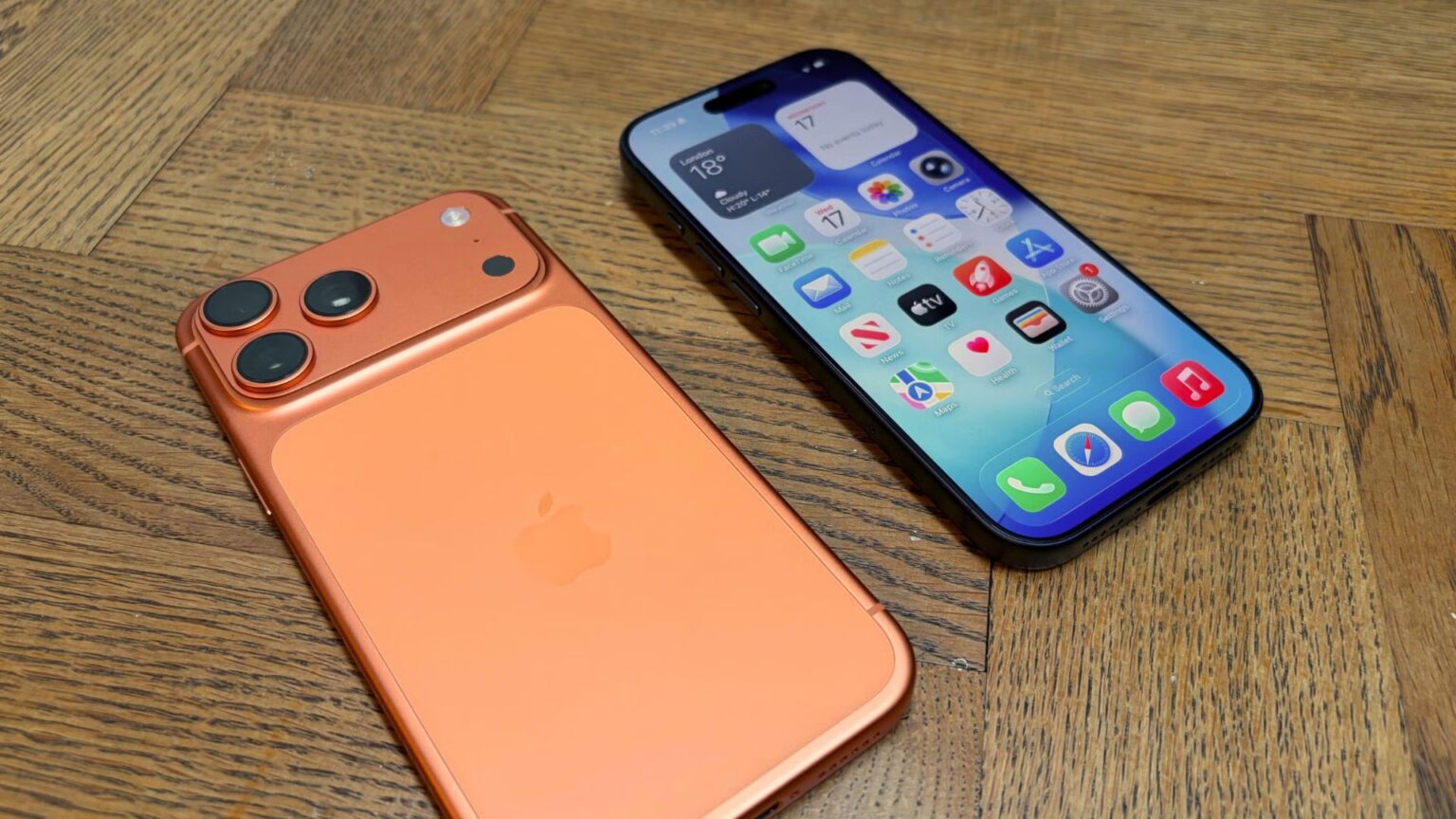 Apple iPhone 17 Display Units Show Scratches on Launch Day