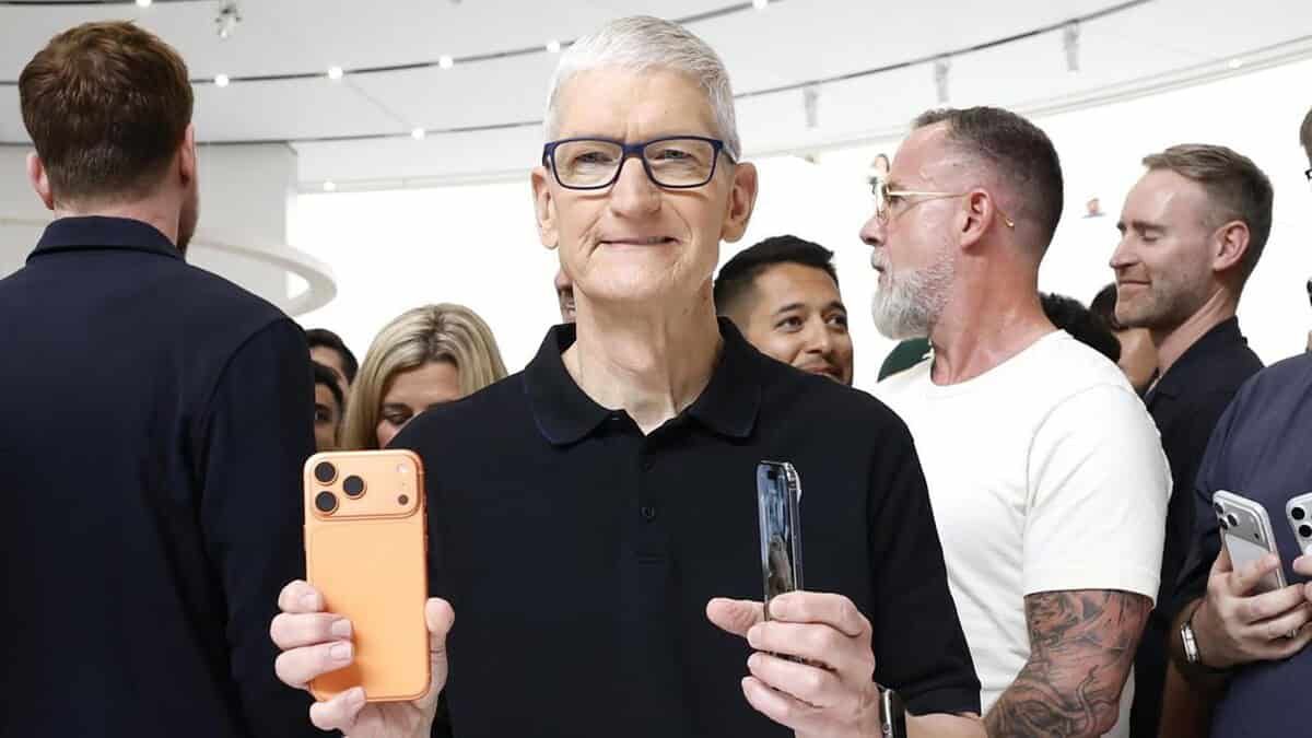 iPhone Air sells out within hours in China following Tim Cook’s visit