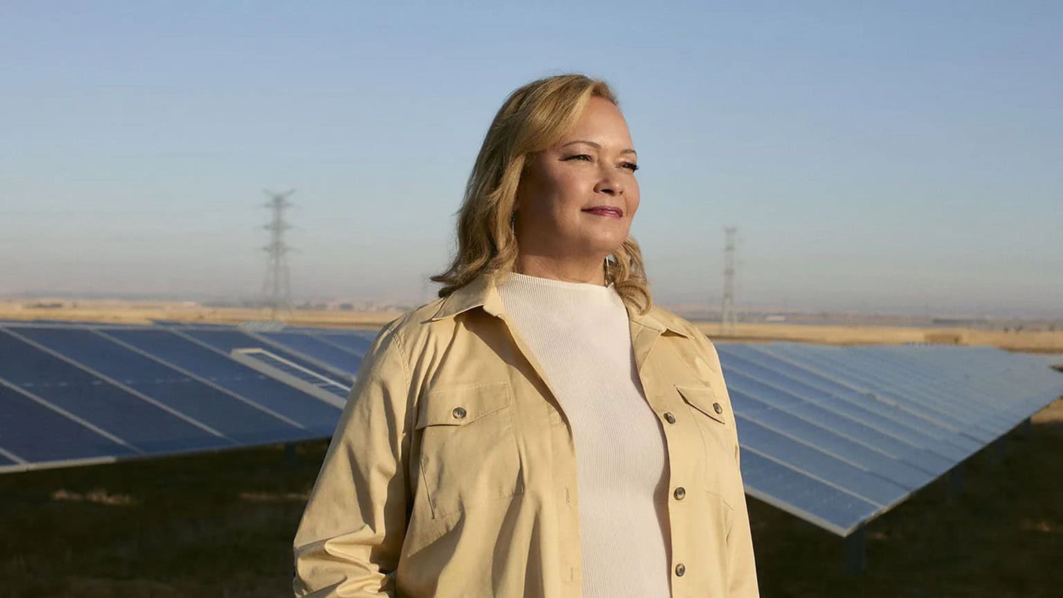 Apple’s Environmental Chief Lisa Jackson Retires After 13 Years