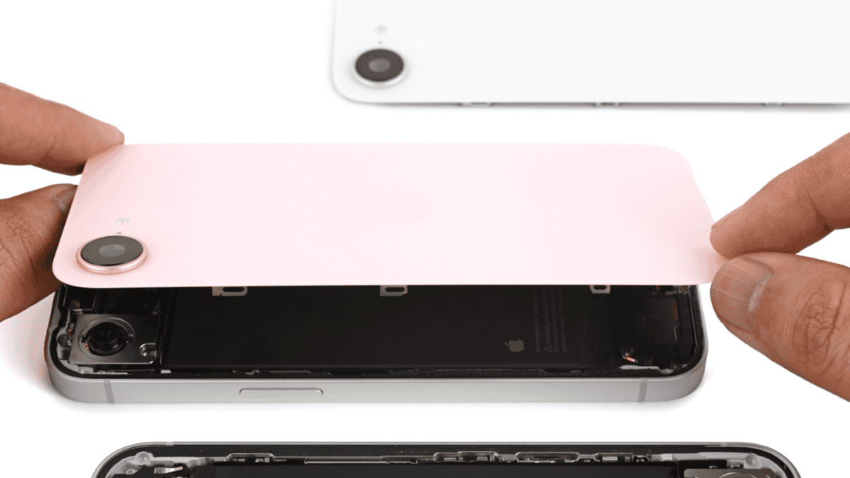 iPhone 17e Teardown Reveals MagSafe Upgrade and Easier Repairs