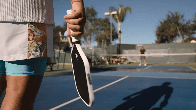 Apple TV’s Next Comedy Looks Surprisingly Fun, Watch the ‘The Dink’ Trailer